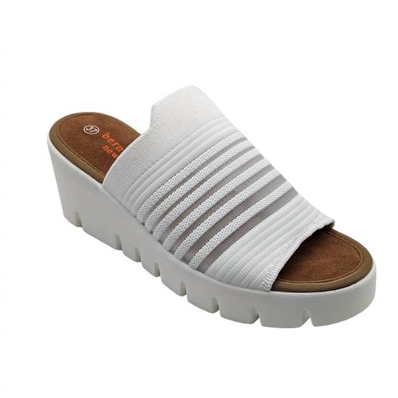 bernie mev. | Shoes | New Bernie Mev Womens Venti Iris Sandal In White ...